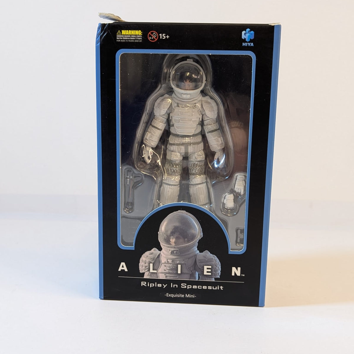 Alien - Ripley in Spacesuit Exquisite Mini Action Figure – Comic Warehouse