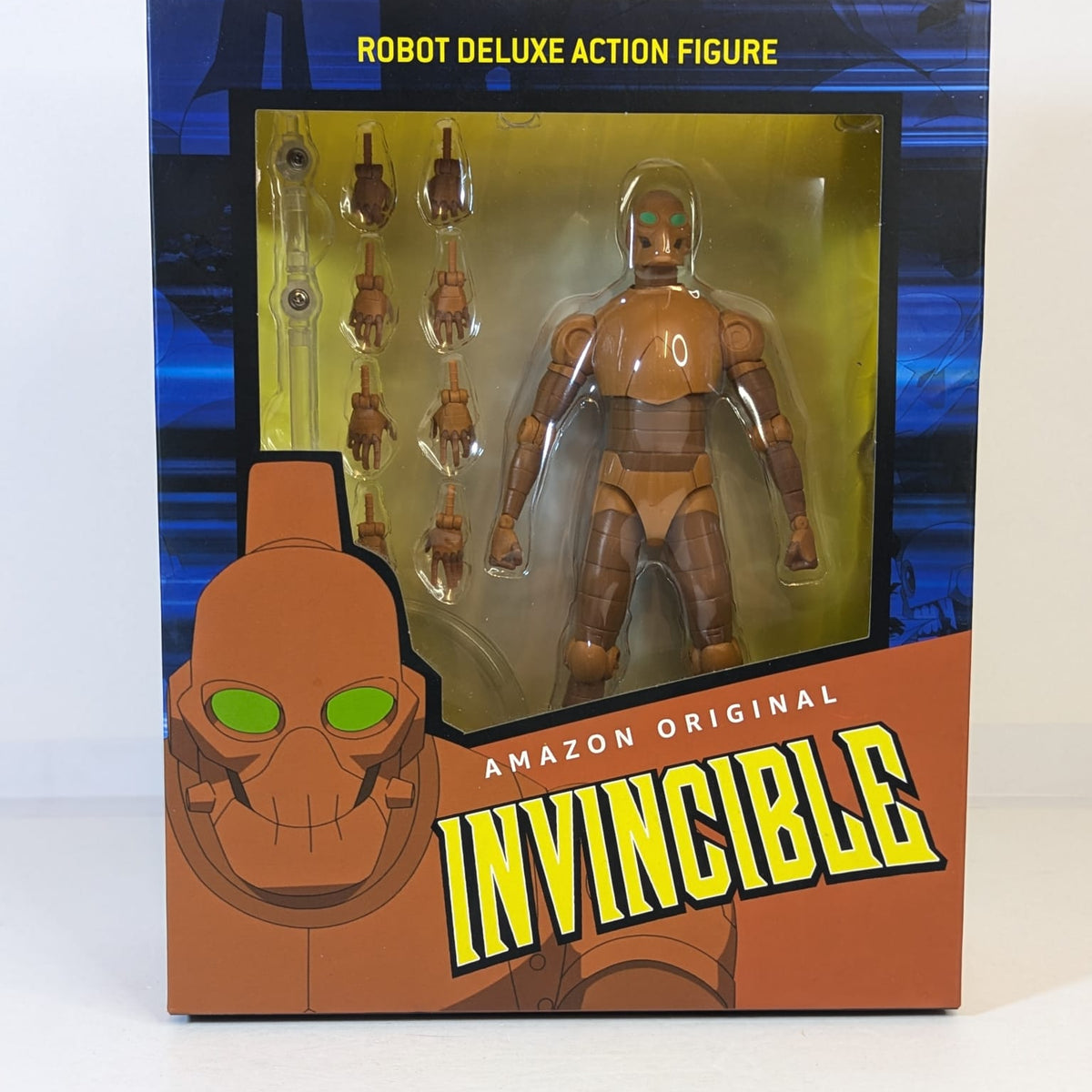 Invincible Robot 7" Deluxe Action Figure – Comic Warehouse