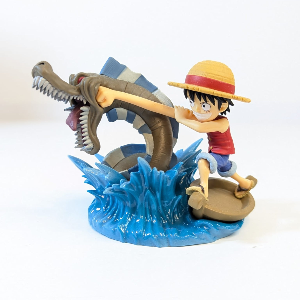 One Piece Log Stories Monkey D. Luffy vs. Local Sea Monster 7cm Banpre ...
