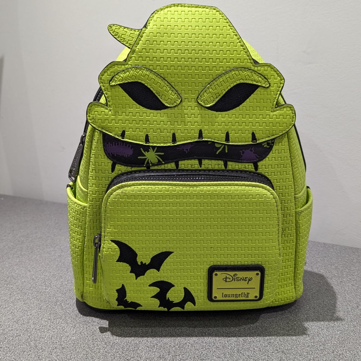 The Nightmare Before Christmas Oogie Boogie 2021 Glow in the Dark Loun ...